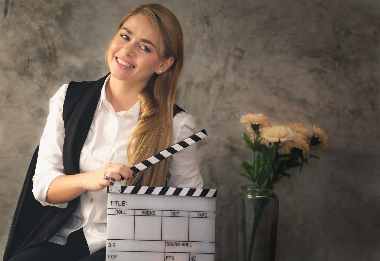 Best 20+ creatives short film prompts In 2025 - Fresh Ideas